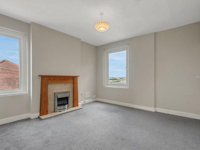 1 Bed Flat, Beech Avenue, NG3