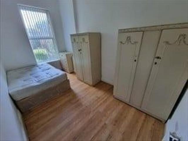 1 Bed Flat, Bentley Road, L8