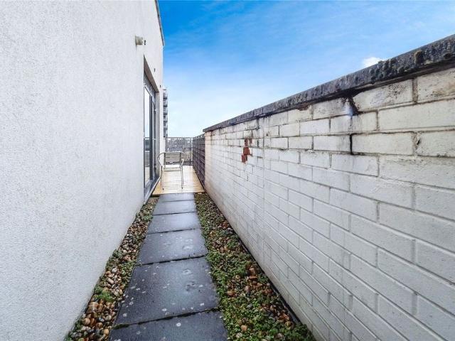 1 Bed Flat, Bordeaux House, E15