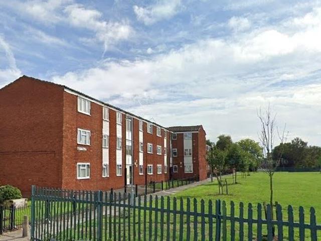 1 Bed Flat, Brainerd Street, L13