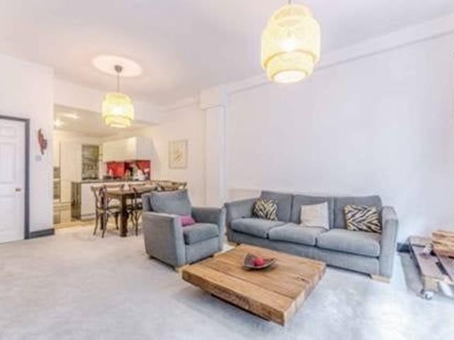 1 Bed Flat, Breezers Court, E1W