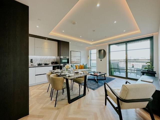 1 Bed Flat, Brigade Court, SE1