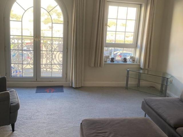 1 Bed Flat, Brighton Marina Village, BN2