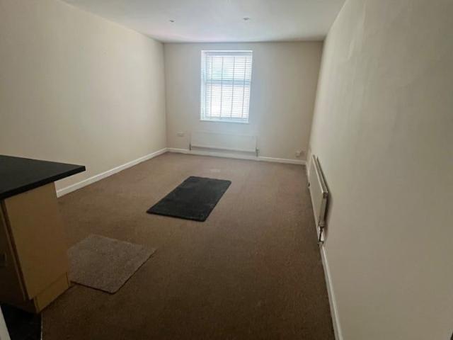 1 Bed Flat, Bristol, BS5