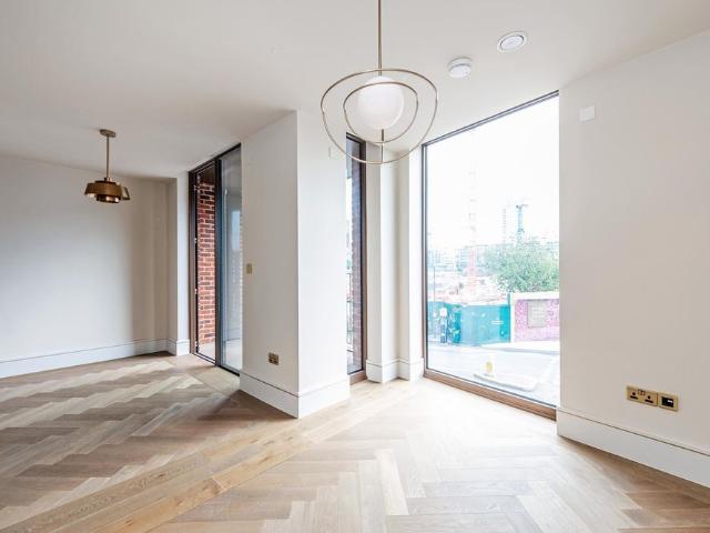 1 Bed Flat, Bronze Foundry House, SW6