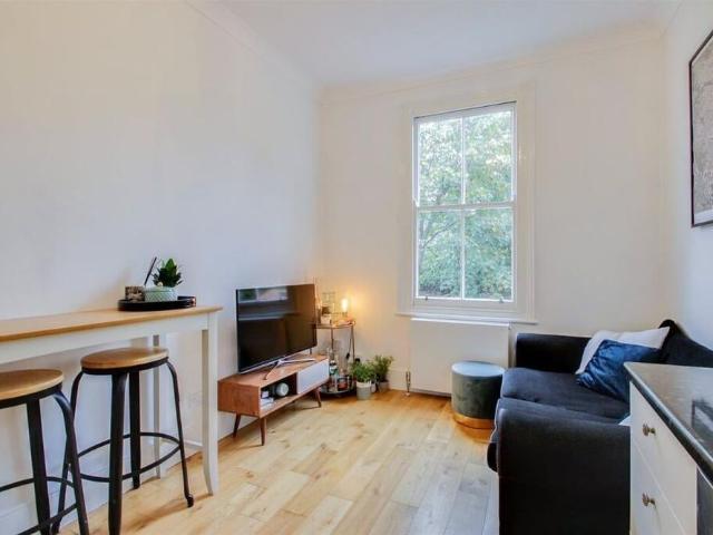 1 Bed Flat, Culverley Road, SE6