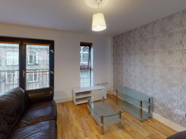 1 Bed Flat, Cumberland Street, L1