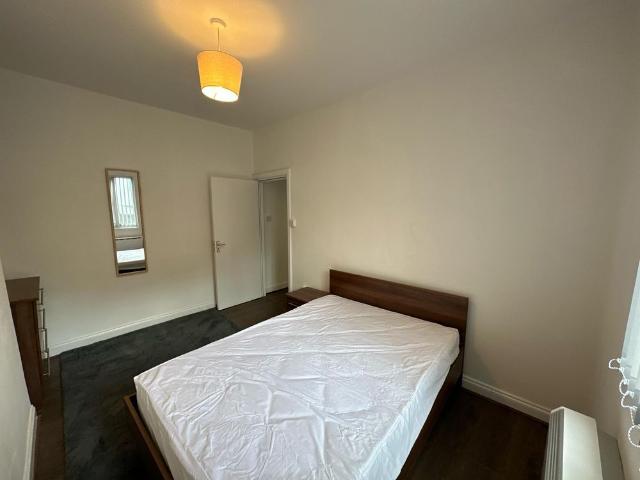 1 Bed Flat Camden High Street