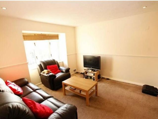 1 Bed Flat, Castle Court, SE26