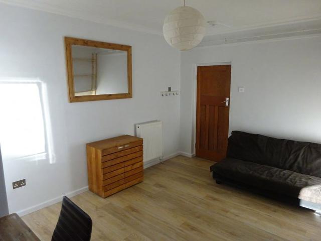 1 Bed Flat, Capel House, E9