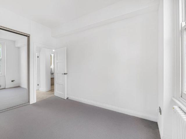 1 Bed Flat, Chepstow Road, W2
