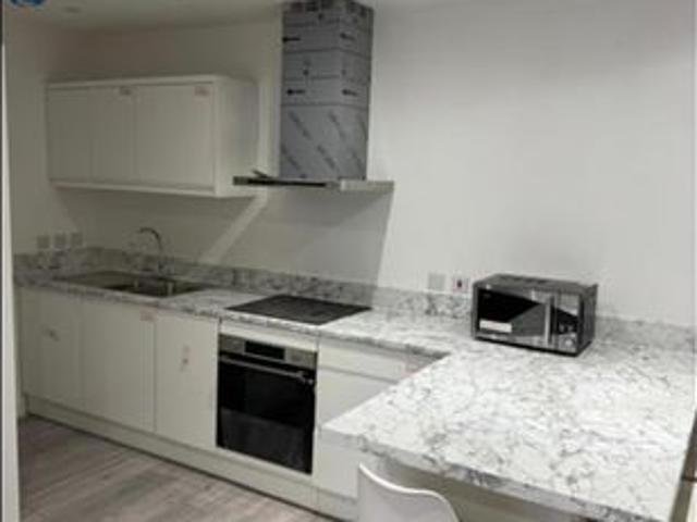 1 Bed Flat, Clapham Road, SW9