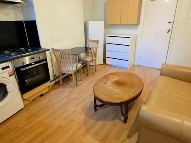 1 Bed flat, close to MRI, Oxford Rd Uni, Transport