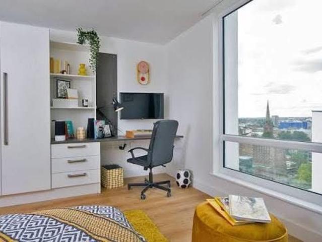 1 Bed Flat, Code Student, CV1