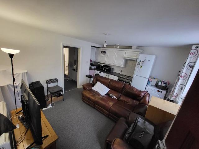 1 Bed Flat, Coopers Mews, LU1