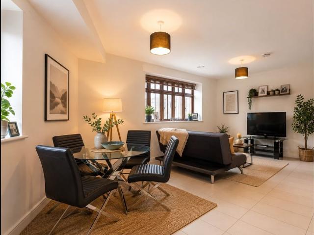 1 Bed Flat, Colston Avenue, BS1