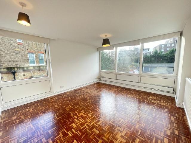 1 Bed Flat, Cressy House, SW13