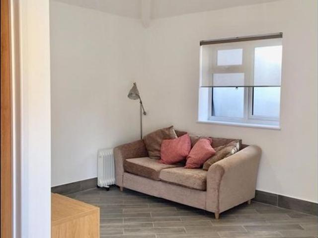 1 Bed Flat, Cromwell Road, CB1