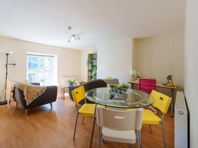 1 Bed Flat, Crookesmoor Road, S10