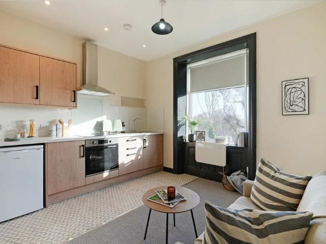 1 Bed Flat, Crookesmoor Road, S10
