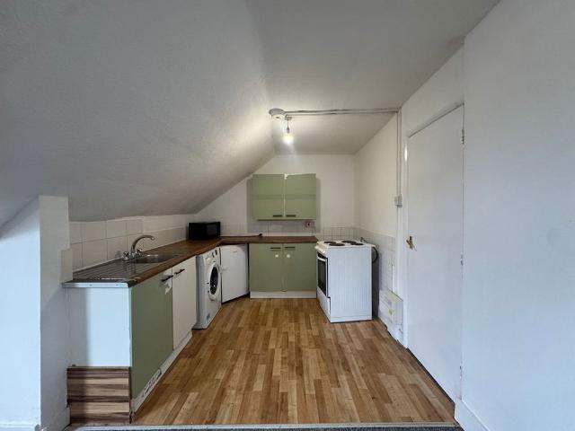 1 Bed Flat, Croydon Road, SE20