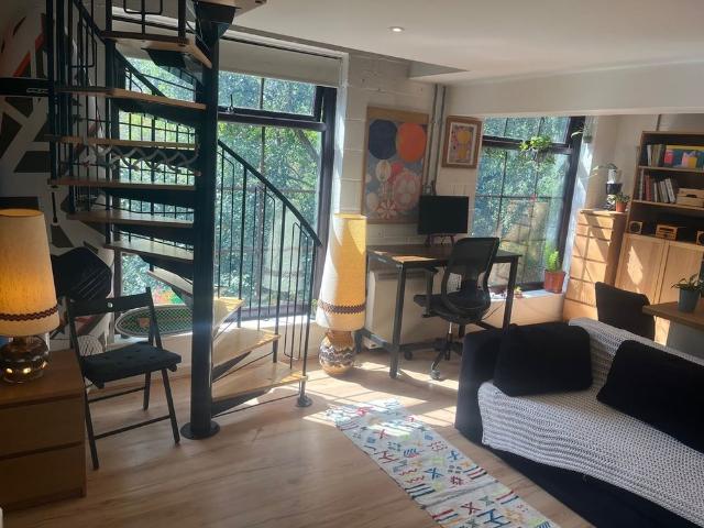 1 Bed Flat, Crystal House, M16