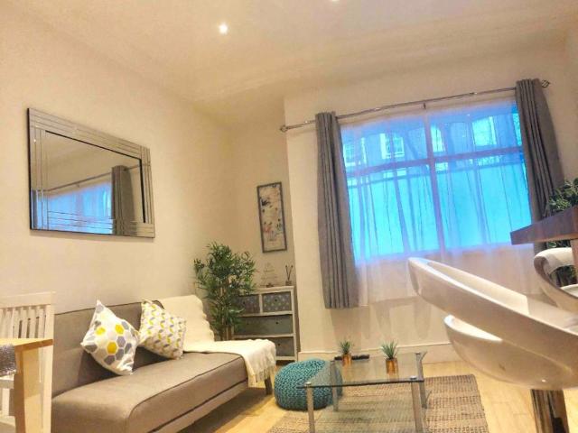 1 Bed Flat, Danbury Street, N1