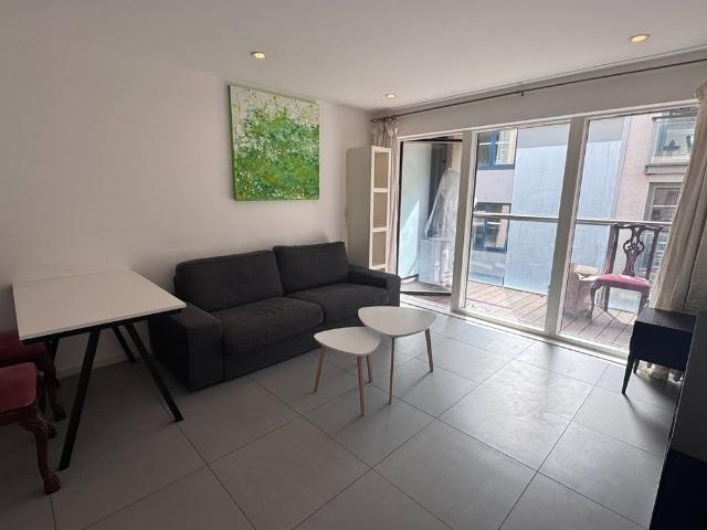 1 Bed Flat, Dance Square, EC1V