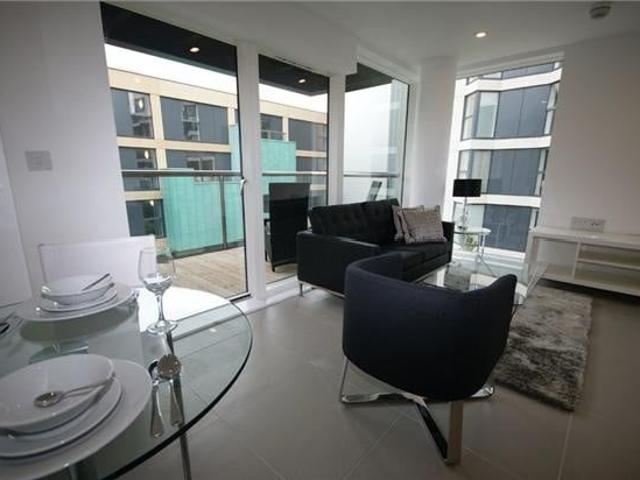 1 Bed Flat, Dance Square, EC1V