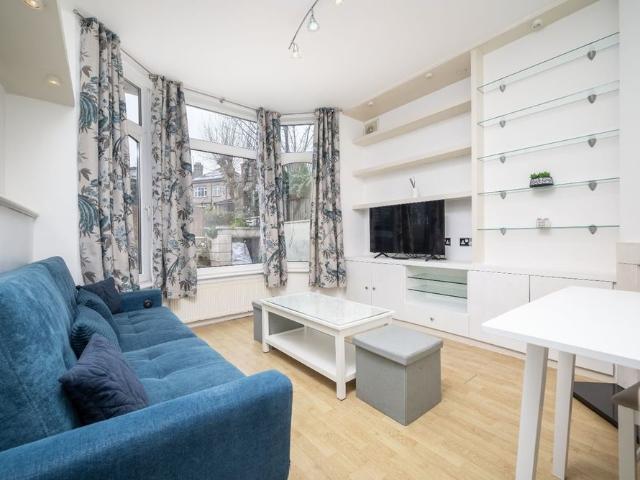1 Bed Flat, Danvers Road, N8