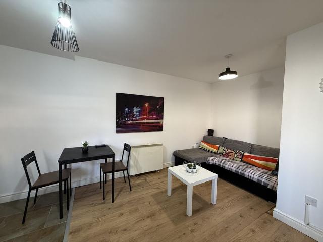 1 Bed Flat, Dartford Road, LE2