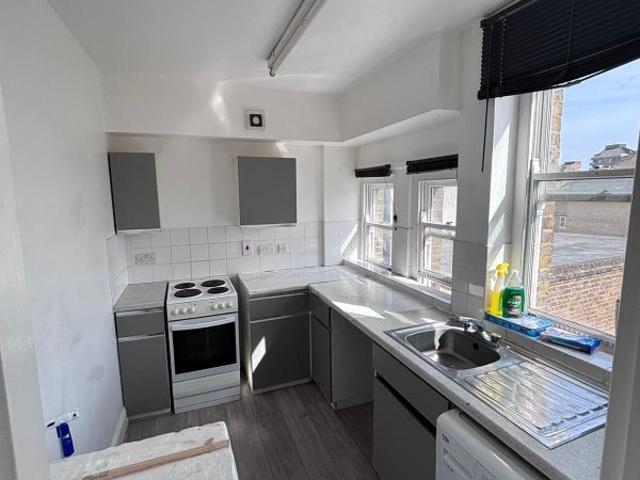 1 Bed flat Deptford High Street