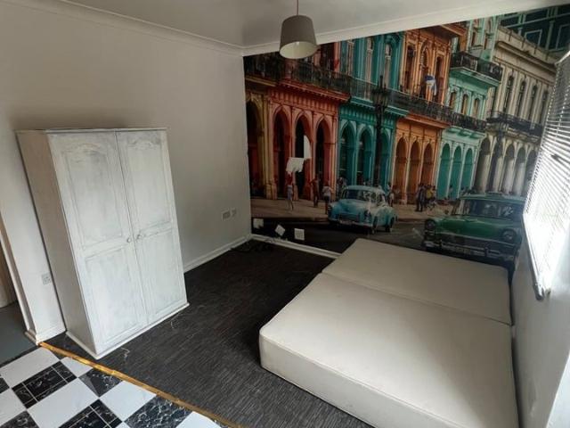 1 Bed Flat, Devonshire Road, SO15