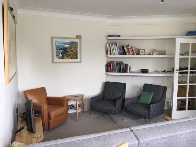 1 Bed Flat, Eton Hall, NW3