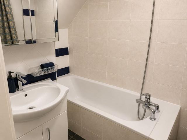 1 Bed Flat, East End Road, N2