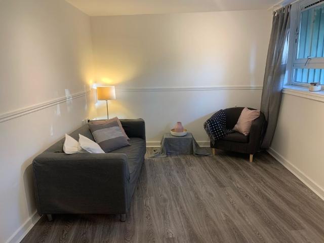 1 Bed Flat, East Point, SE1
