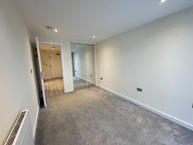 1 Bed Flat, Elm Road, HA9