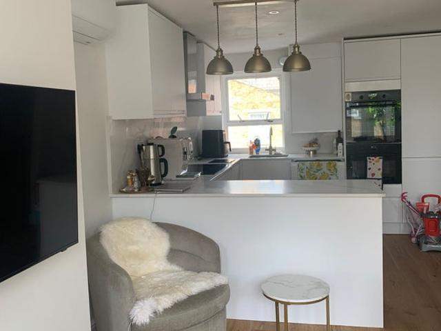 1 bed flat Fulham SHORT LET Bills Included