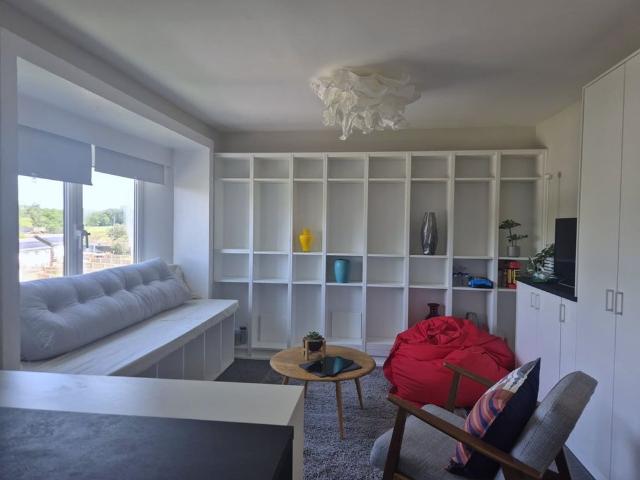1 Bed Flat, Falmouth Road, LE5