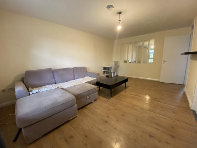 1 Bed Flat for Rent in Tasman Walk