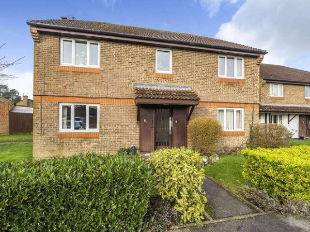 1 bed flat for sale in GU4 7YY, GU4, Guildford