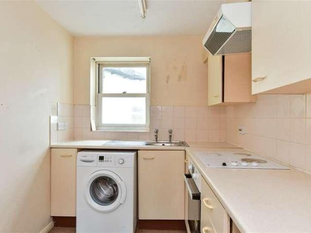 1 bed flat for sale