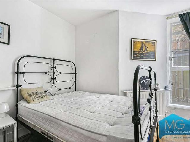 1 bed flat for sale