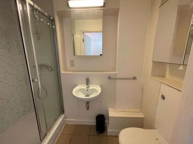 1 bed flat for sale