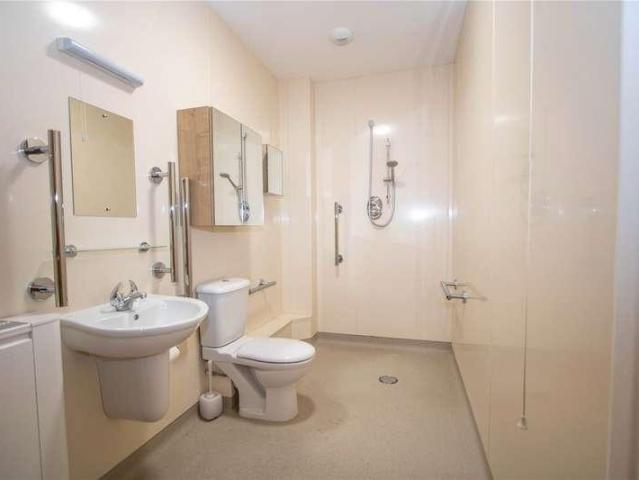 1 bed flat for sale