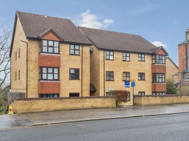 1 bed flat for sale