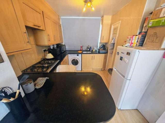1 bed flat for sale