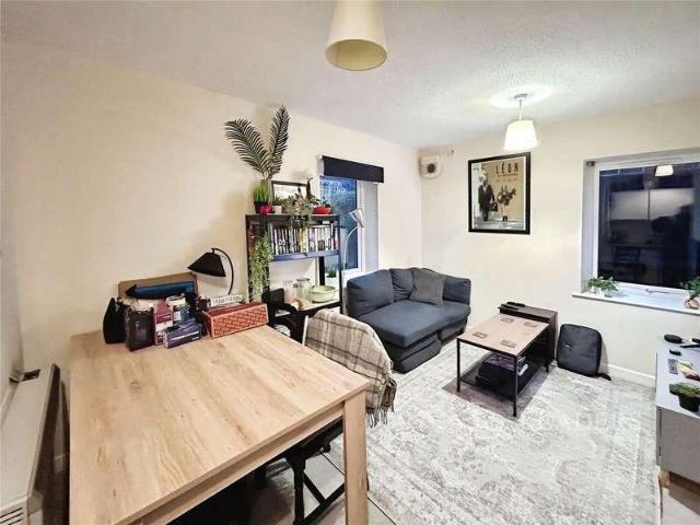 1 bed flat for sale