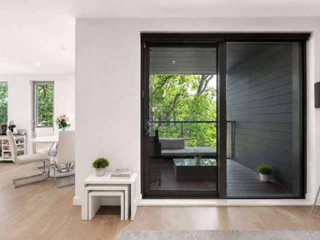 1 bed flat for sale