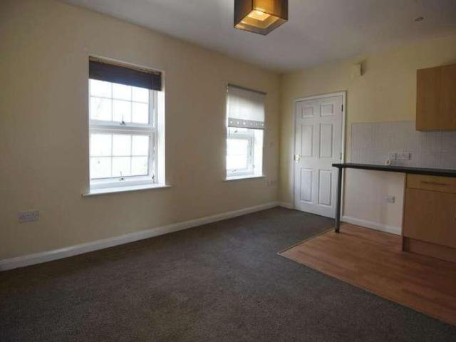 1 bed flat for sale